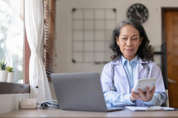 Impressia Bank | Banking for business, financial partner for women